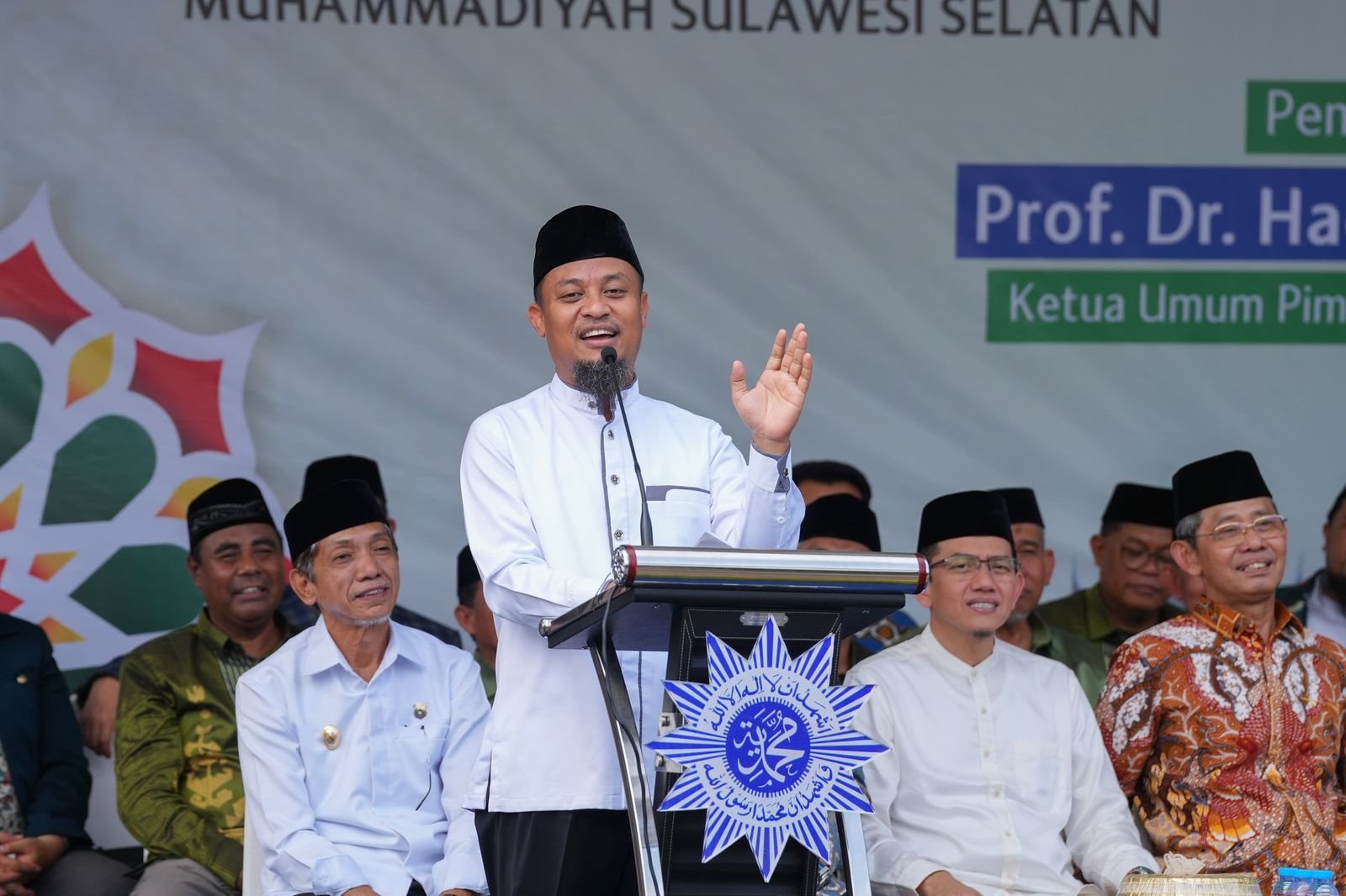 Hadiri Pencanangan Gedung SDM dan Syawalan, Gubernur Angkat Topi Buat ...
