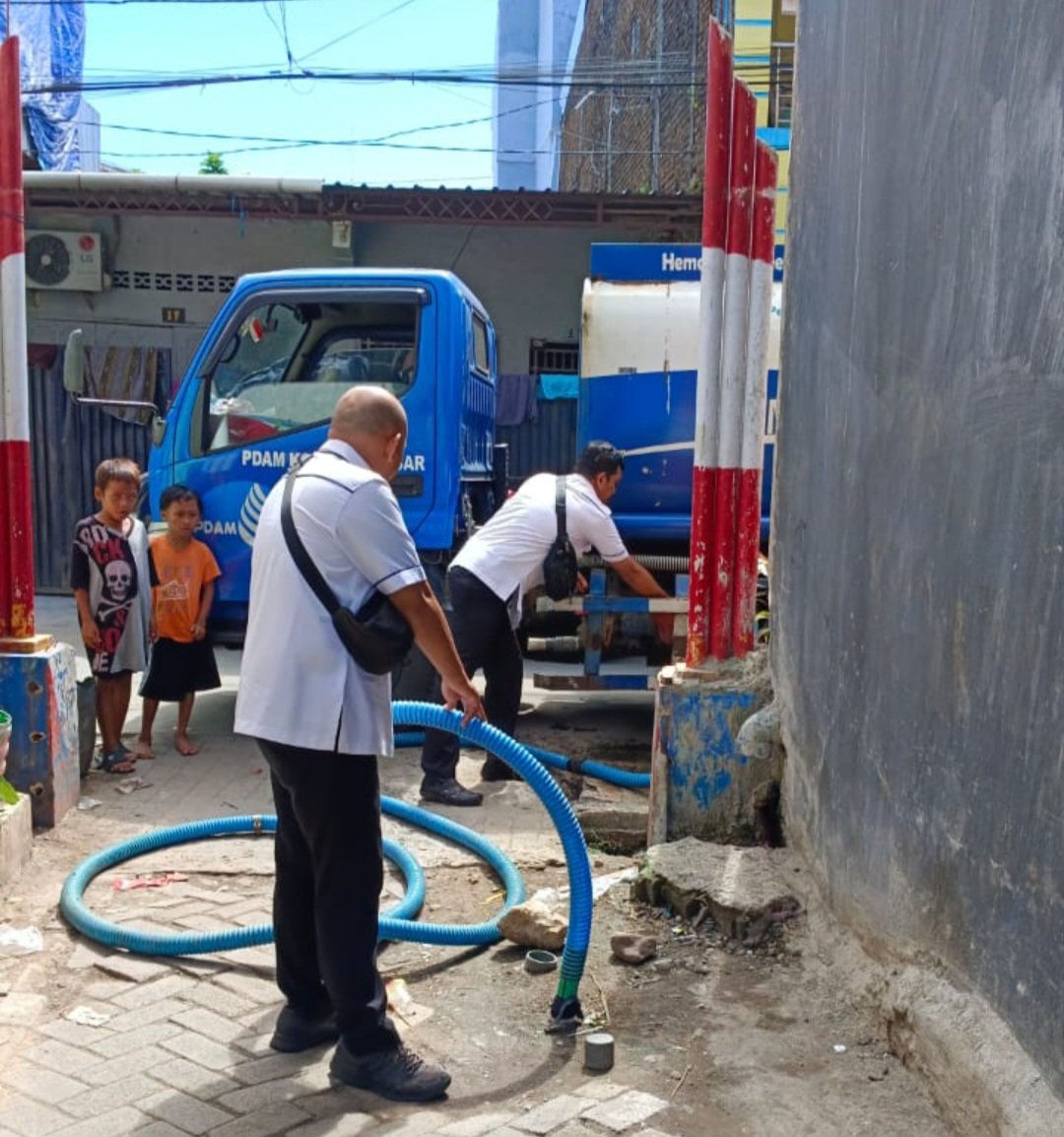 PDAM Makassar Pasang Gate Valve Pipa 200mm di Pannampu - Menitnews.com
